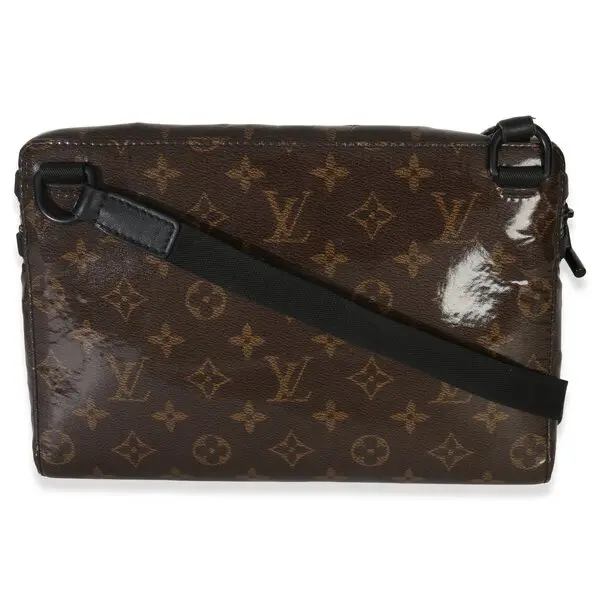 LOUIS VUITTON Monogram Glaze Canvas Messenger Bag Pm