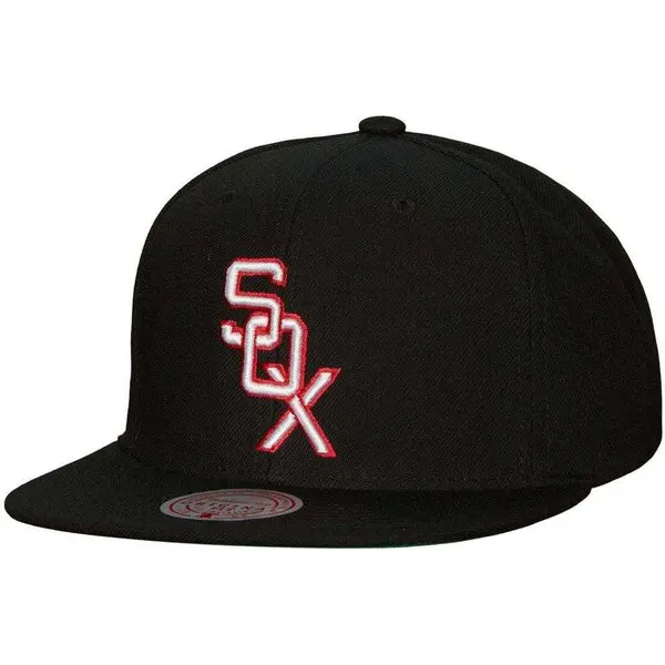 Mitchell & Ness Chicago White Sox Cooperstown Collection Snapback Hat - Black