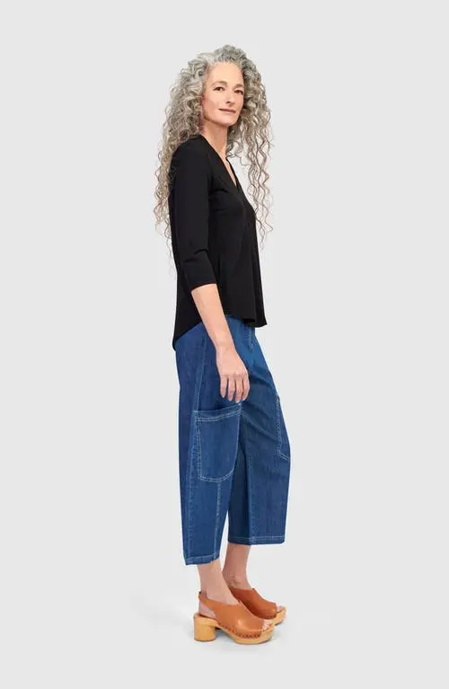 Alembika Essential V-neck Top
