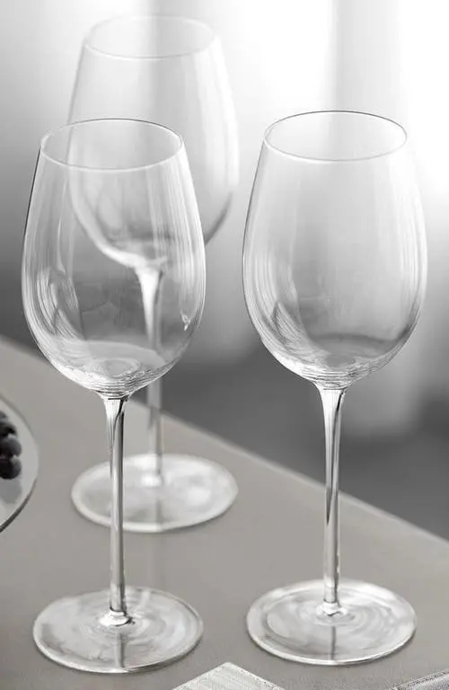 TOGAS Wineright Wine Glasses