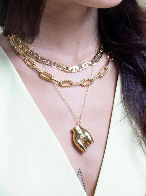 OUTOFOFFICE Female Body Pendant Necklace