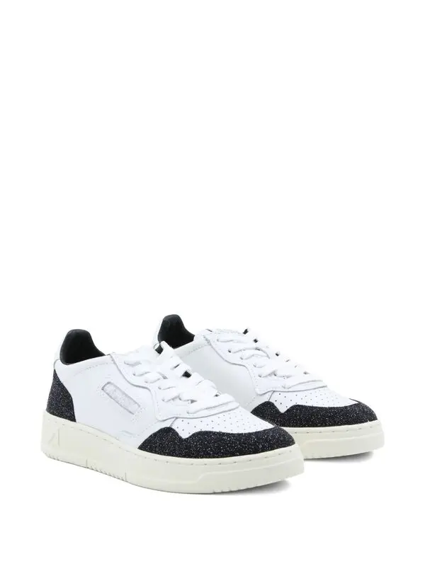 AUTRY Medialist Low Leather Sneakers - Black