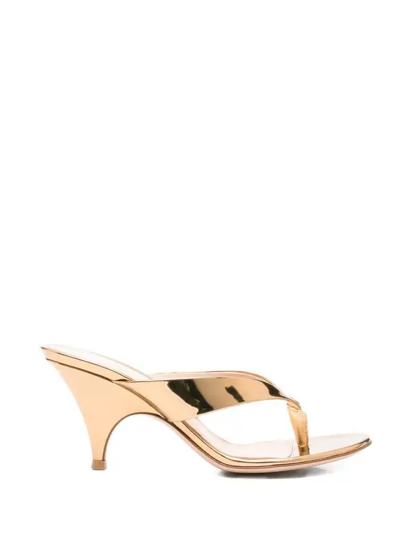 GIANVITO ROSSI Sofia Leather Thong Sandals - Gold