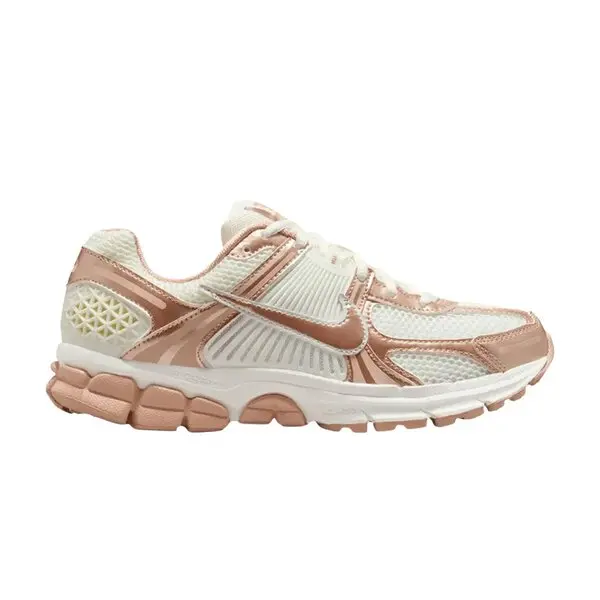 Nike Zoom Vomero 5 Sneakers - Pink