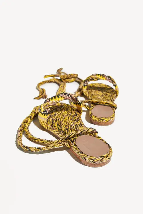 AMAMBAIH Paula Strappy Flat Sandals