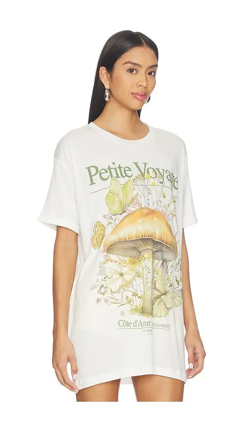 THE LAUNDRY ROOM Petite Voyage Oversized Graphic T-shirt