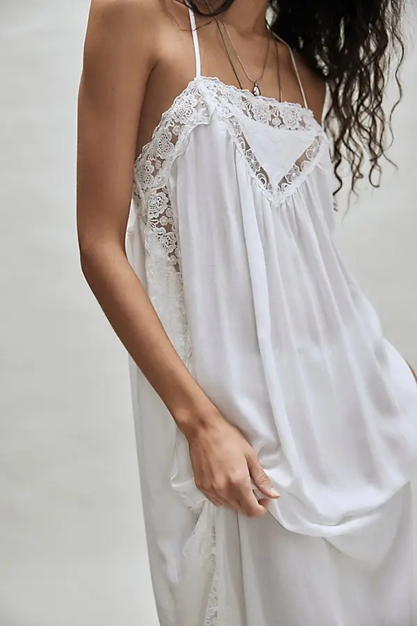 Free People Intimately Kiss Me Later Maxi Slip - Clean Ivory