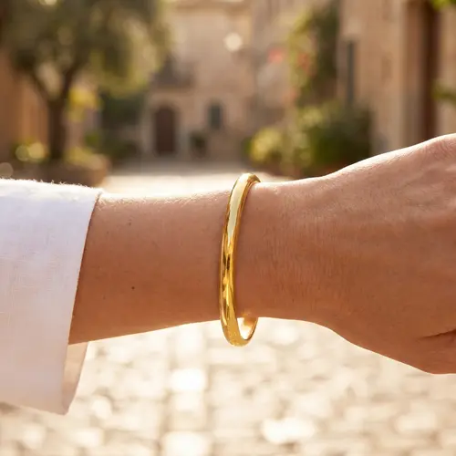 BLISS DIAMOND 6mm 18k Gold Plated Bangle