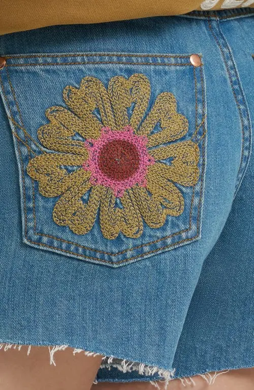 Wrangler X Lainey Wilson Embroidered Shorts
