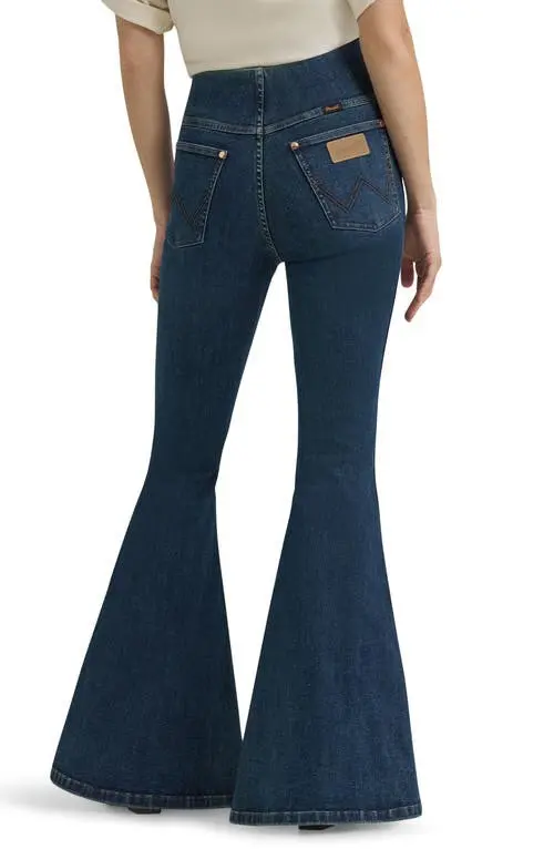 Wrangler Flare Leg Jeans - Dark