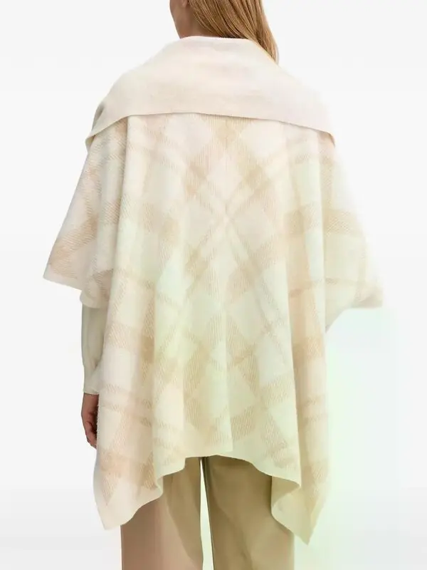 Barbour Vienna Plaid Button Cape