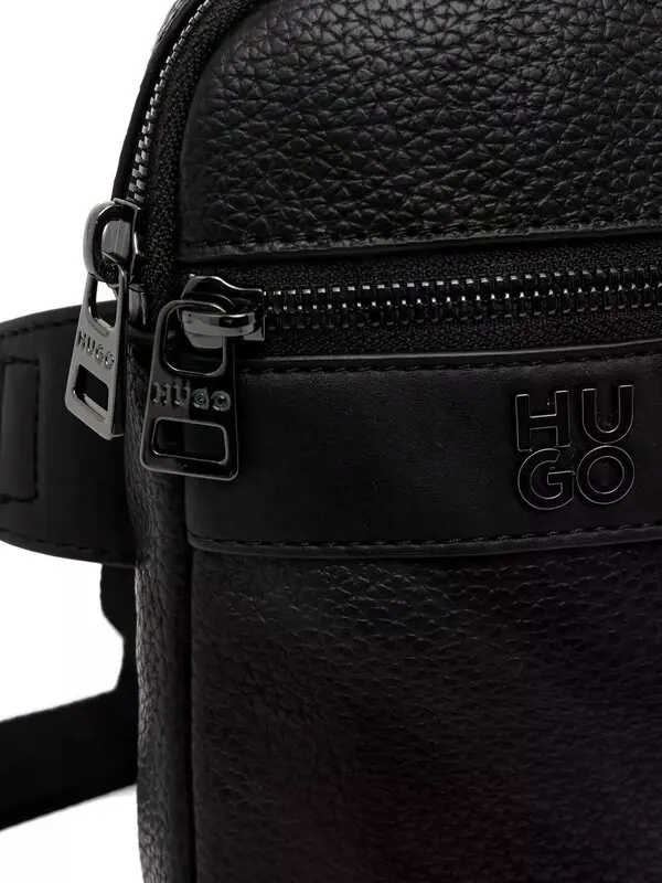 Hugo Logo-plaque Shoulder Bag