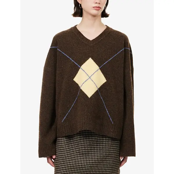 SISTERS & SEEKERS Diamond Intarsia Knitted Jumper