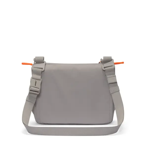 Nike Daymax Crossbody Bag
