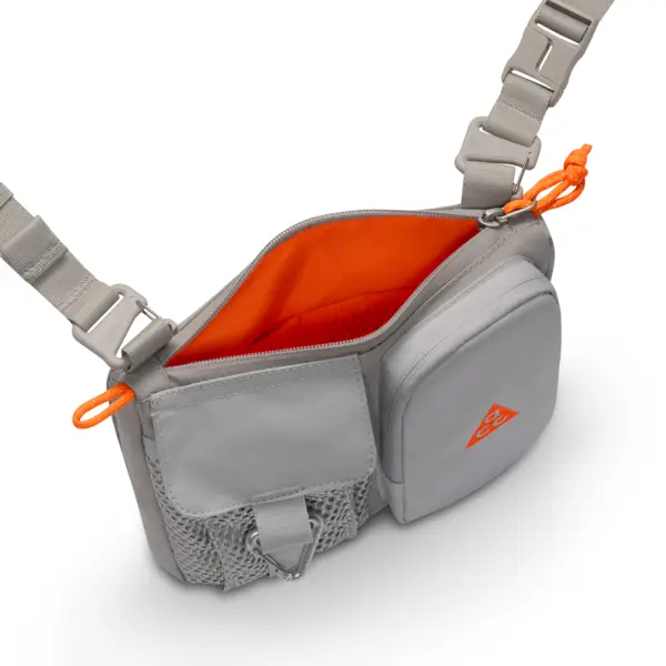 Nike Daymax Crossbody Bag