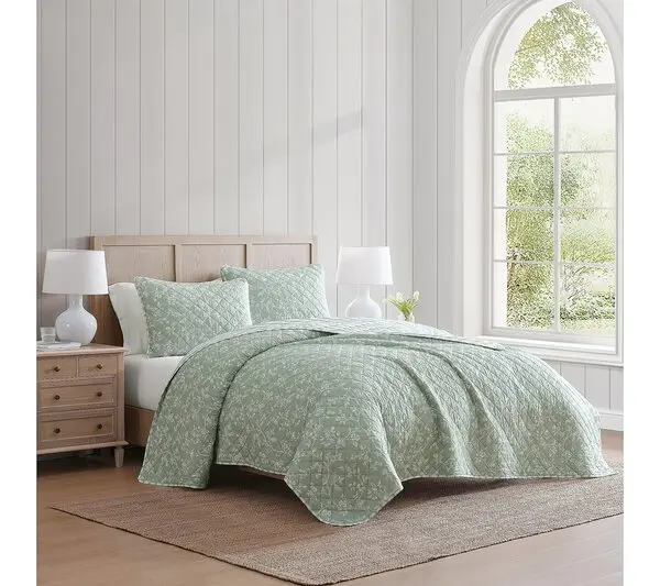 MARTHA STEWART French Bird Floral Green Cotton Queen Quilt Set - One-color
