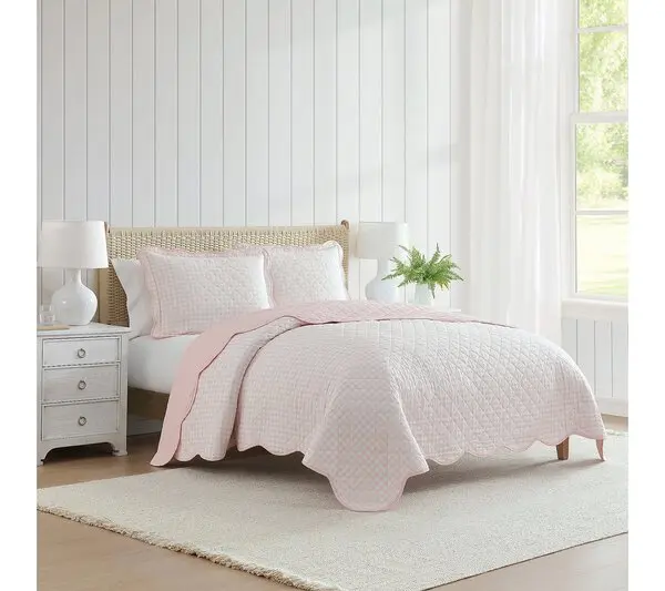 MARTHA STEWART Olivia Gingham Soft Pink Cotton King Quilt Set - One-color