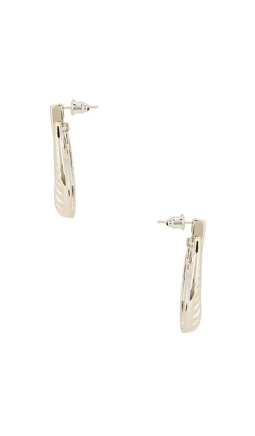 LOVERS AND FRIENDS Annabel Dangle Earrings