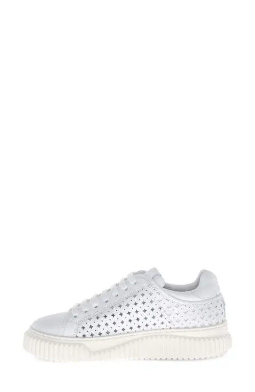 VOILE BLANCHE Herika Perforated Sneakers