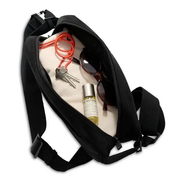 BEIS The Pro Travel Sling - Black