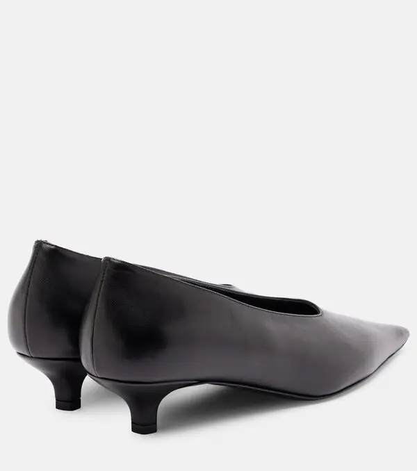 TOTEME Leather Pumps - Black