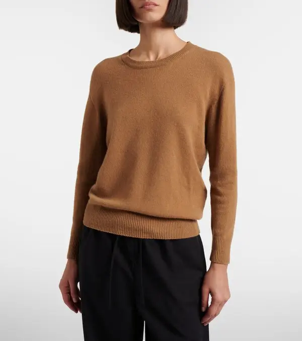 THE ROW Noler Cashmere Sweater