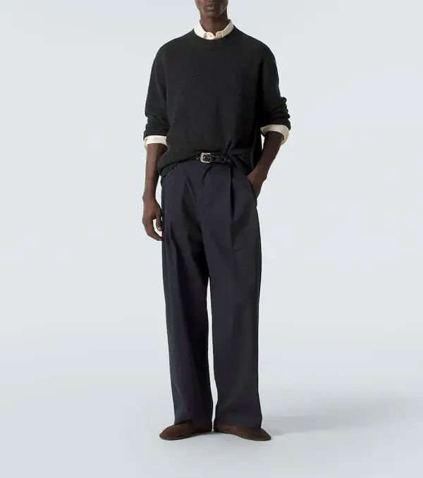 THE ROW Dumbo Cashmere Sweater