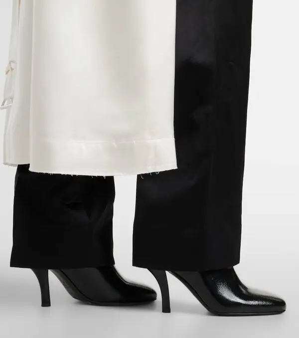 TOTEME Leather Pumps - Black