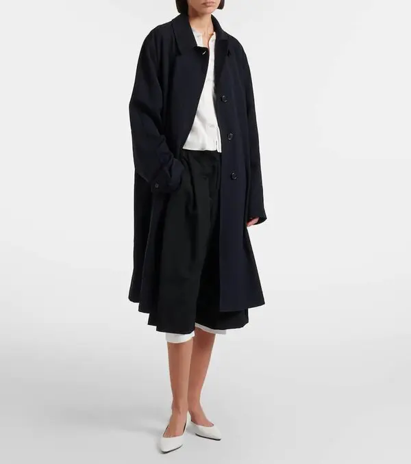 THE ROW Kalyan Wool Bermuda Shorts - Black