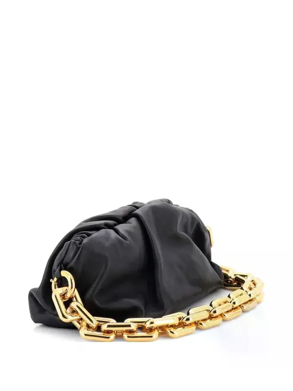 Bottega Veneta The Chain Pouch Leather Shoulder Bag - Black