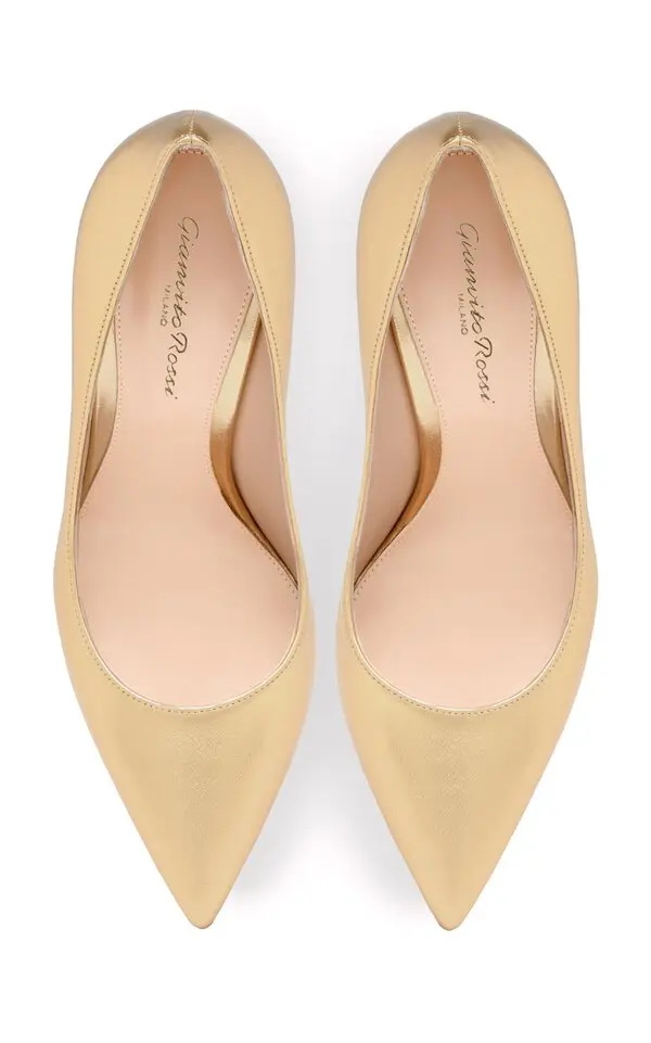 GIANVITO ROSSI Suede Pumps