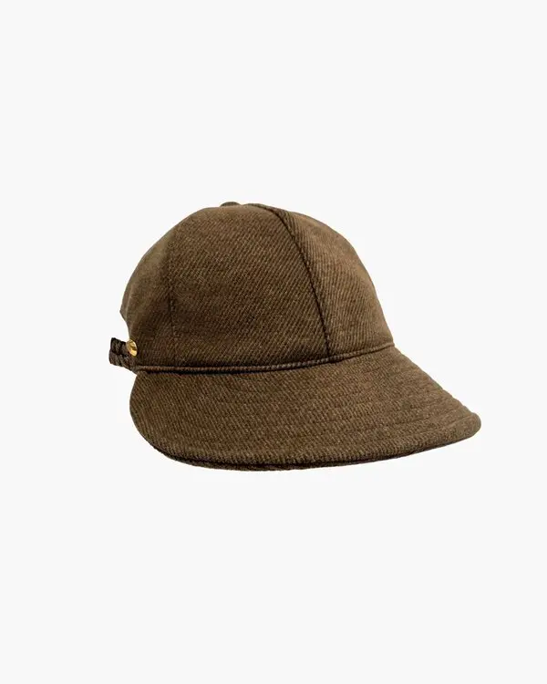 Eric Javits Cloche Hat With Ponytail Opening - Brown
