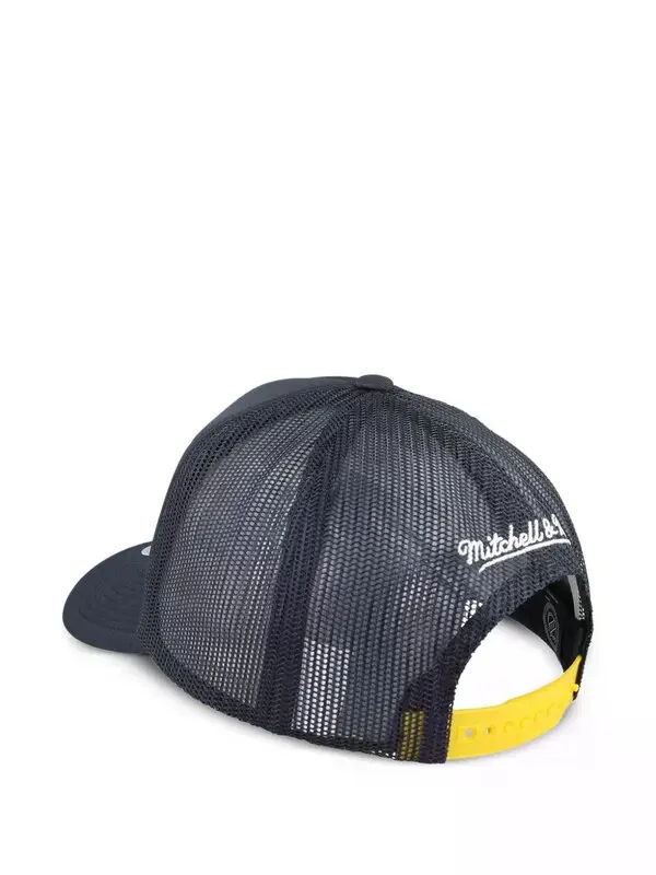 Mitchell & Ness Boston Bruins Speedway Trucker Cap