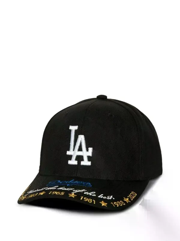 Mitchell & Ness Embroidered Snapback Cap