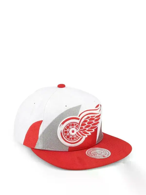 Mitchell & Ness Sharktooth Snapback Cap - White