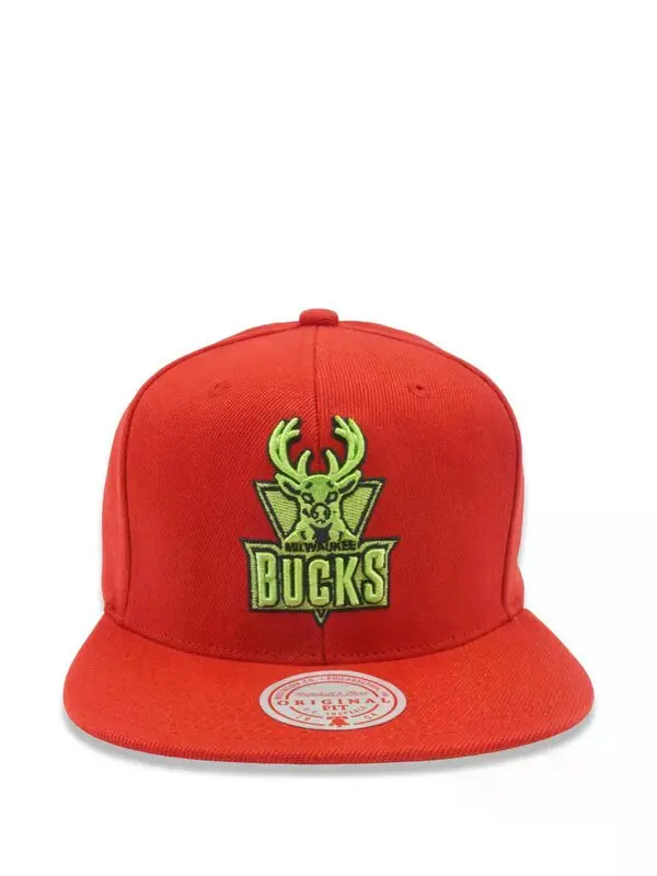 Mitchell & Ness Milwaukee Bucks Nba Hardwood Classics Reverse Candy Apple Snapback Cap - Red