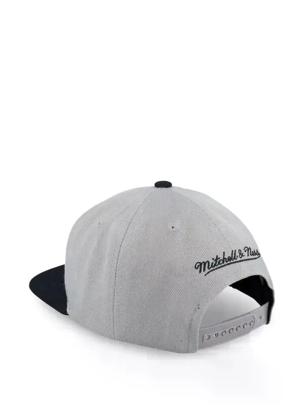 Mitchell & Ness Nba Top Letter Snapback Cap