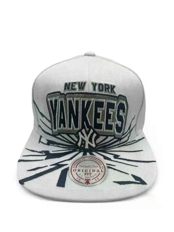 Mitchell & Ness Mlb Aftershock Snapback Cap - White