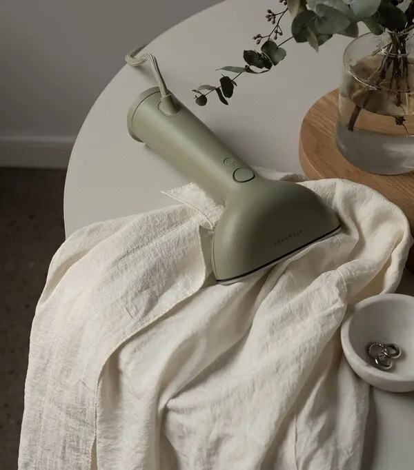 STEAMERY Cirrus 3 Iron Steamer