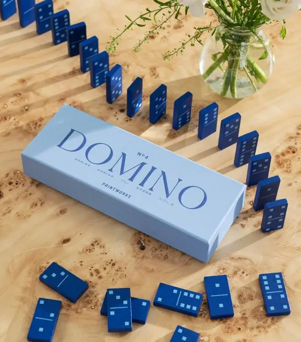 PRINTWORKS Classic Dominoes Set