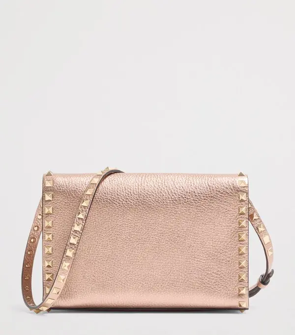 Valentino Garavani Rockstud Leather Shoulder Bag - Nude