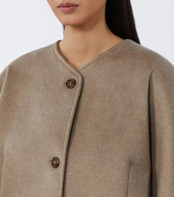Max Mara Cashmere Scarf Cape - Brown