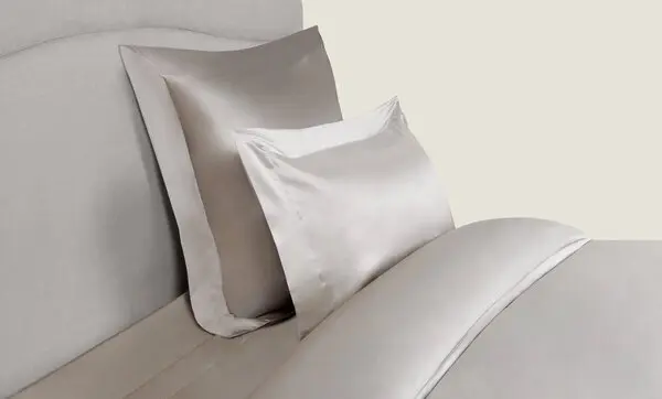 Gingerlily Silk Super King Fitted Sheet - Silver