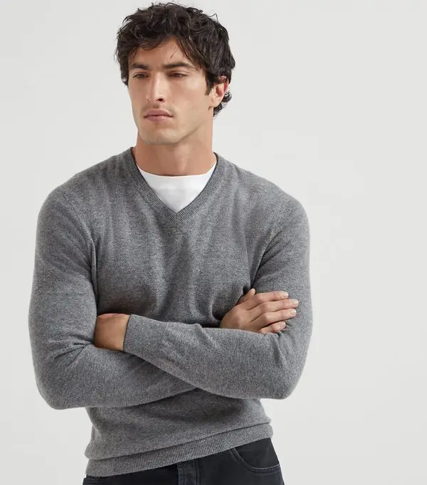 Brunello Cucinelli Cashmere V-neck Sweater - Grey