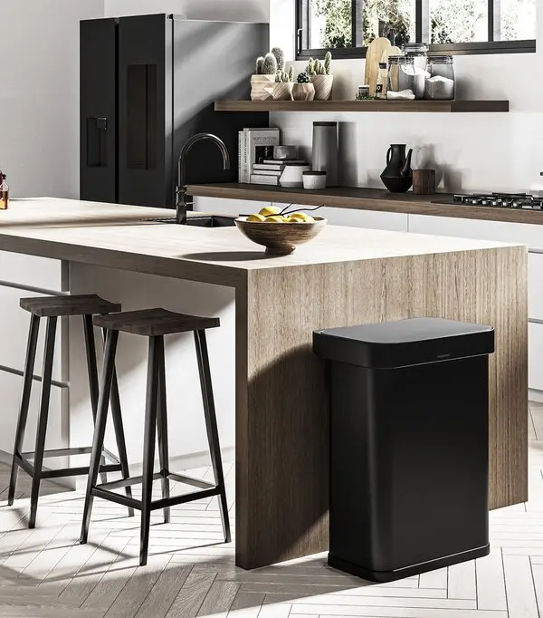 SIMPLEHUMAN Rectangular Sensor Bin - Black