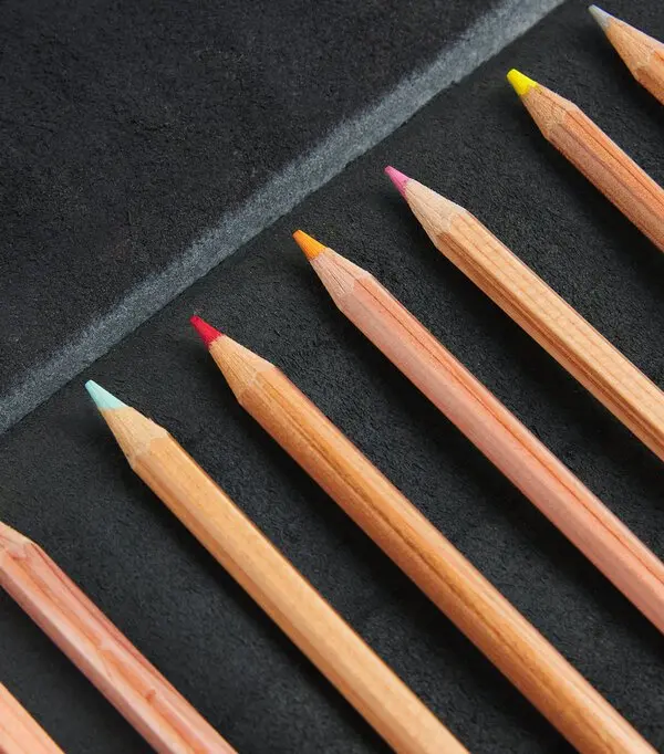 Harrods Leather Pencil Wrap