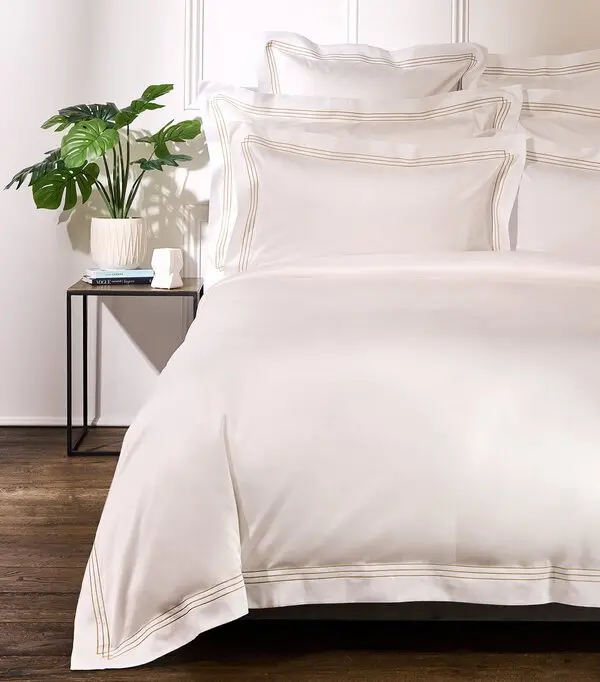 CELSO DE LEMOS Quadra Super King Flat Sheet - Gold