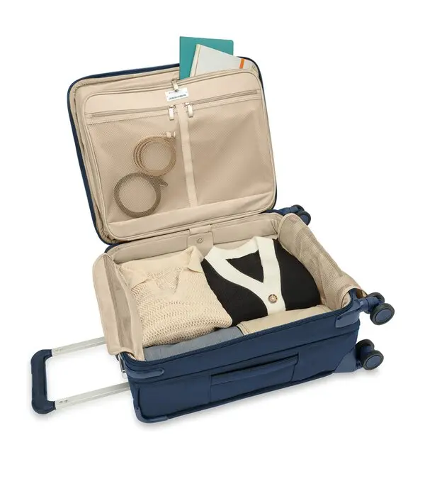 Briggs & Riley Baseline Global Carry-on Expandable Spinner Suitcase - Navy