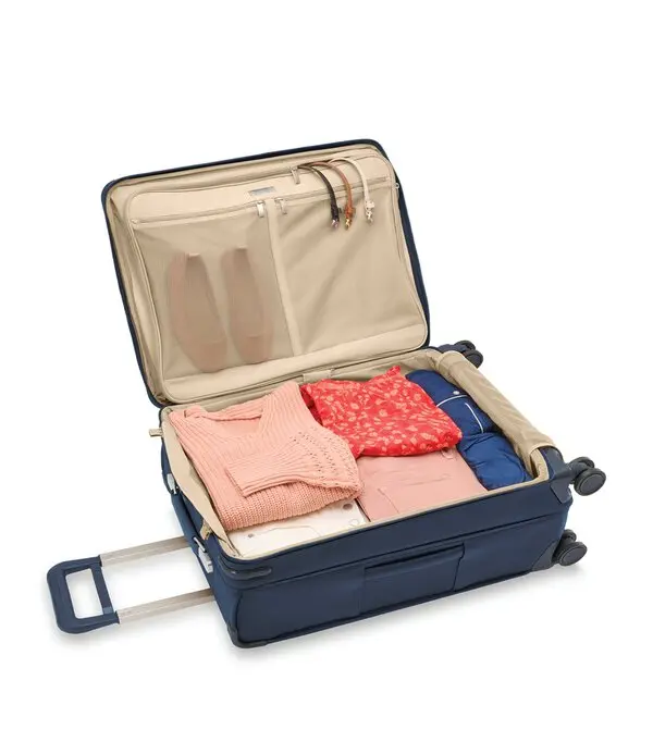 Briggs & Riley Baseline Medium Expandable Spinner Suitcase - Navy