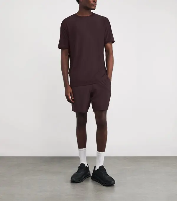 Vuori Kore Shorts - Brown
